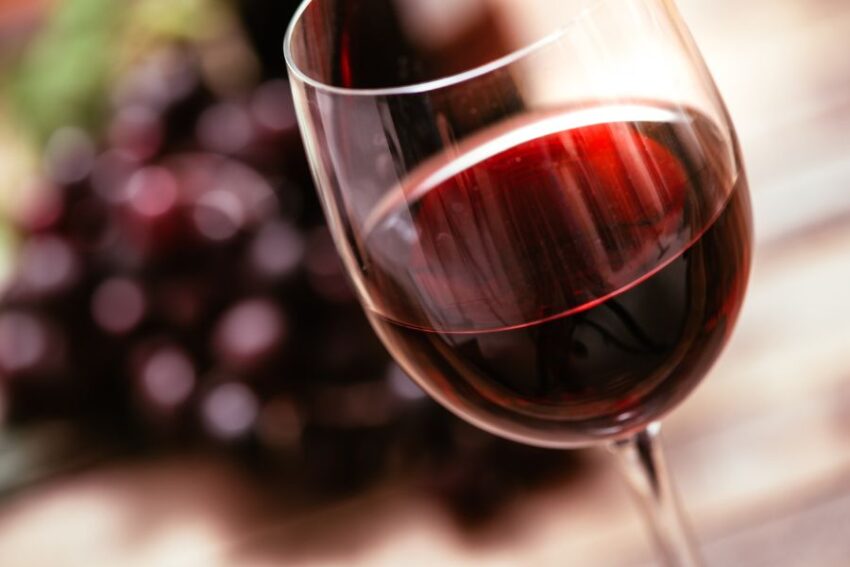How Many Calories in a Glass of Red Wine? You’ll Be Surprised